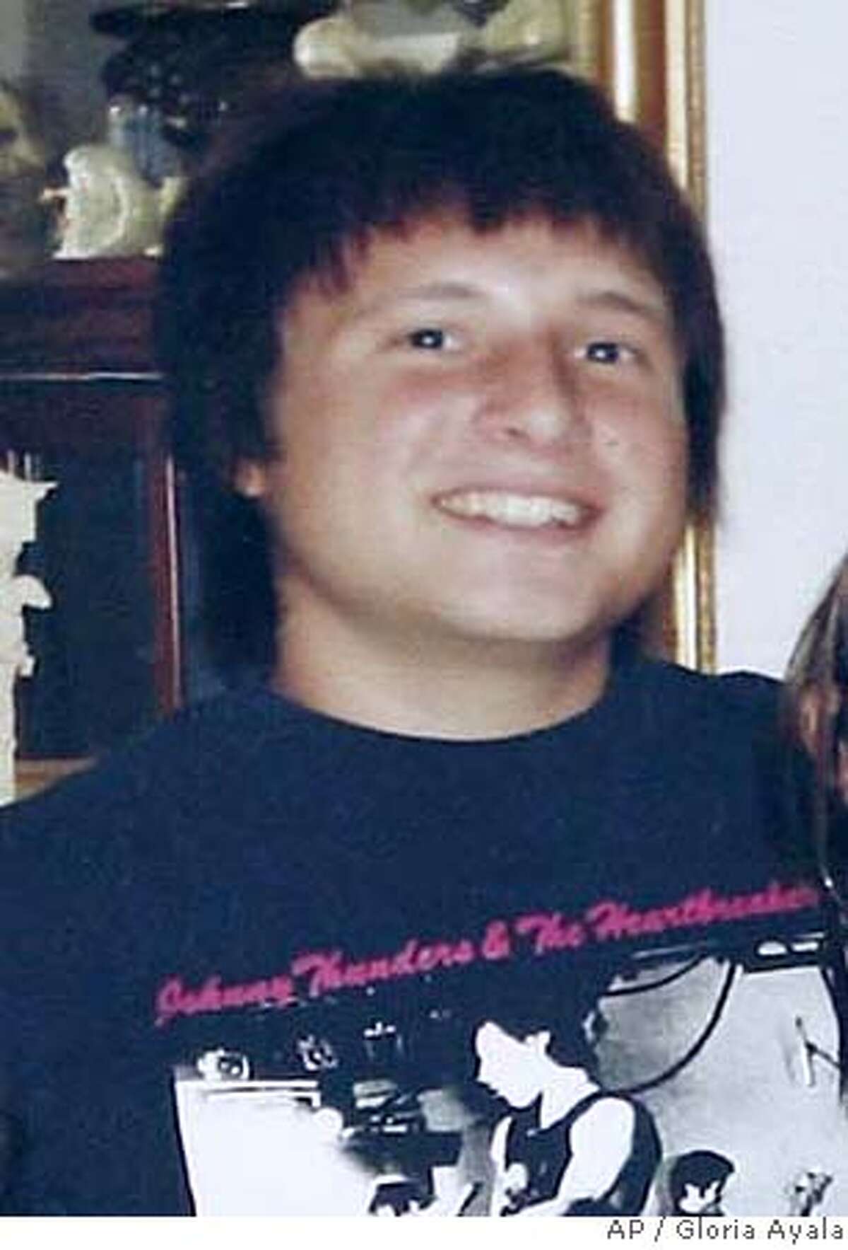 Firefighting town grieves / Close-knit community mourns captain, coach ...