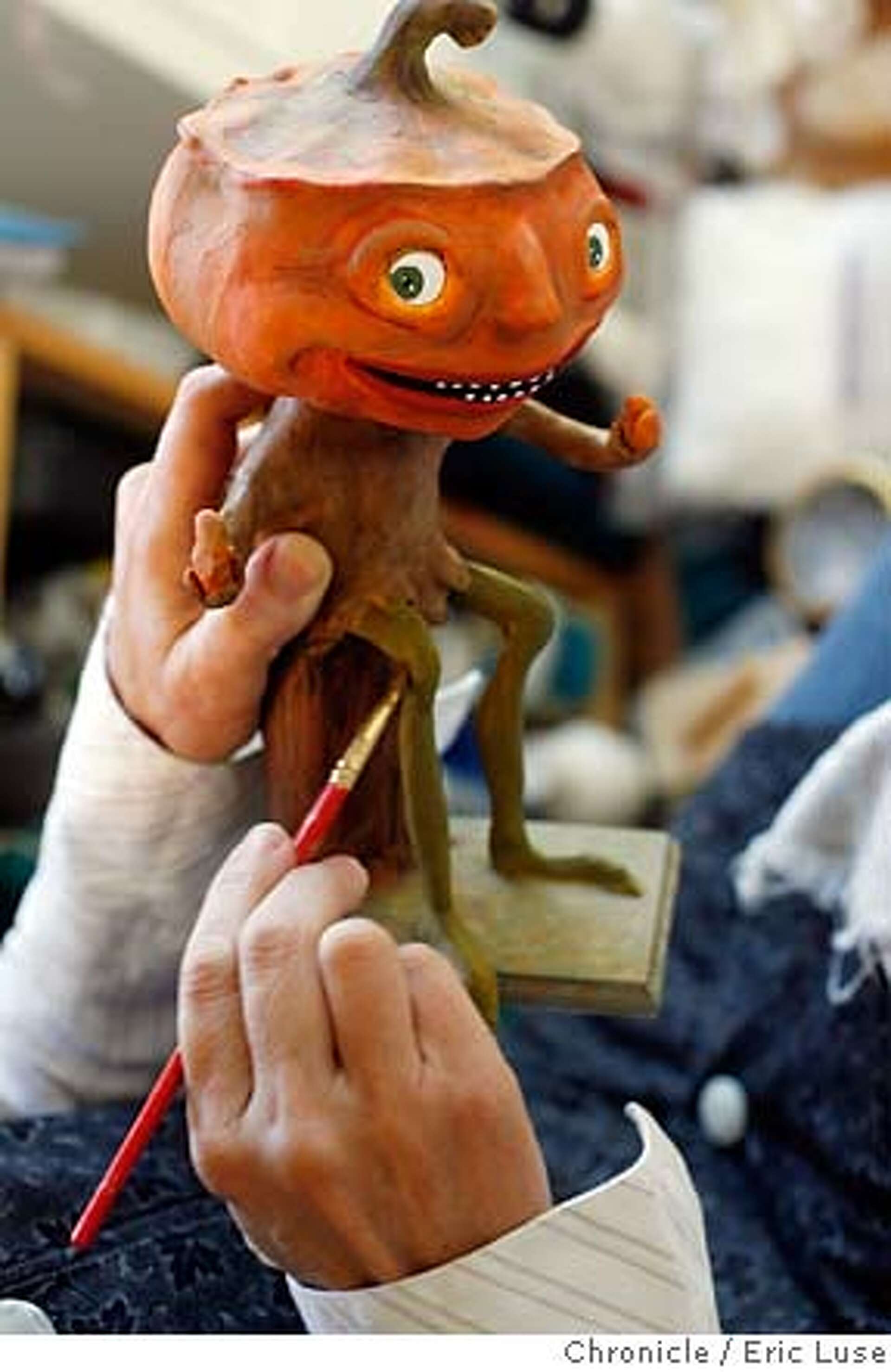 An old folk art revived / Melissa Tereck's witty papier-mache figures ...