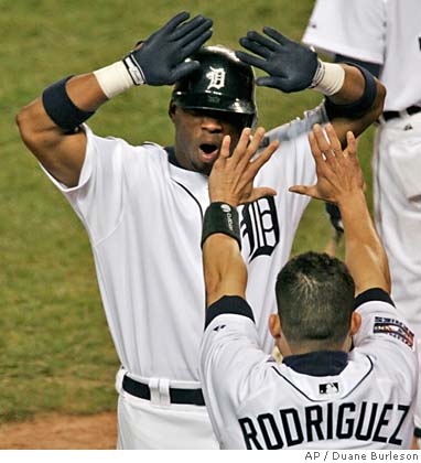 Rogers has Cards in hand / Smudge raises questions; lefty extends streak