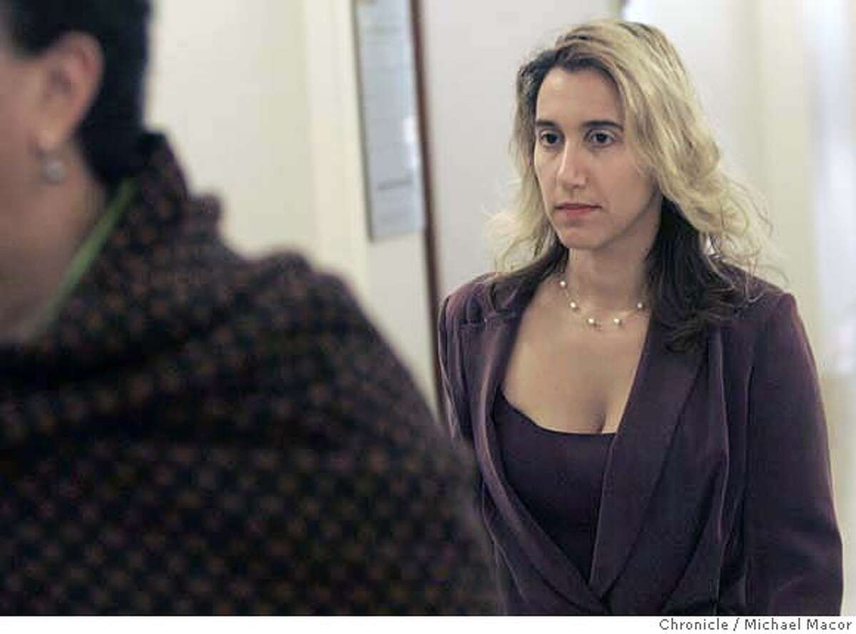 SAN FRANCISCO / Lawyer's restraining order against police union VP lifted