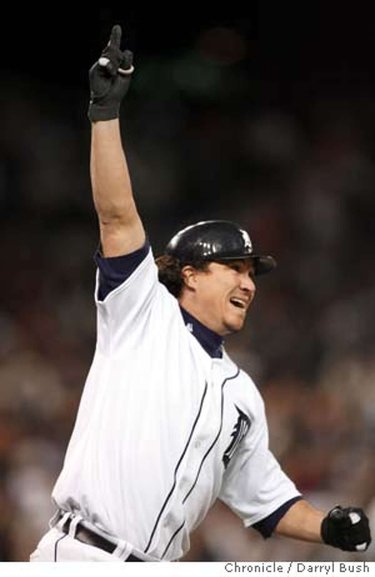 OUTTA HERE / Ordonez powers Tigers to sweep of A's with two-out, two-run HR