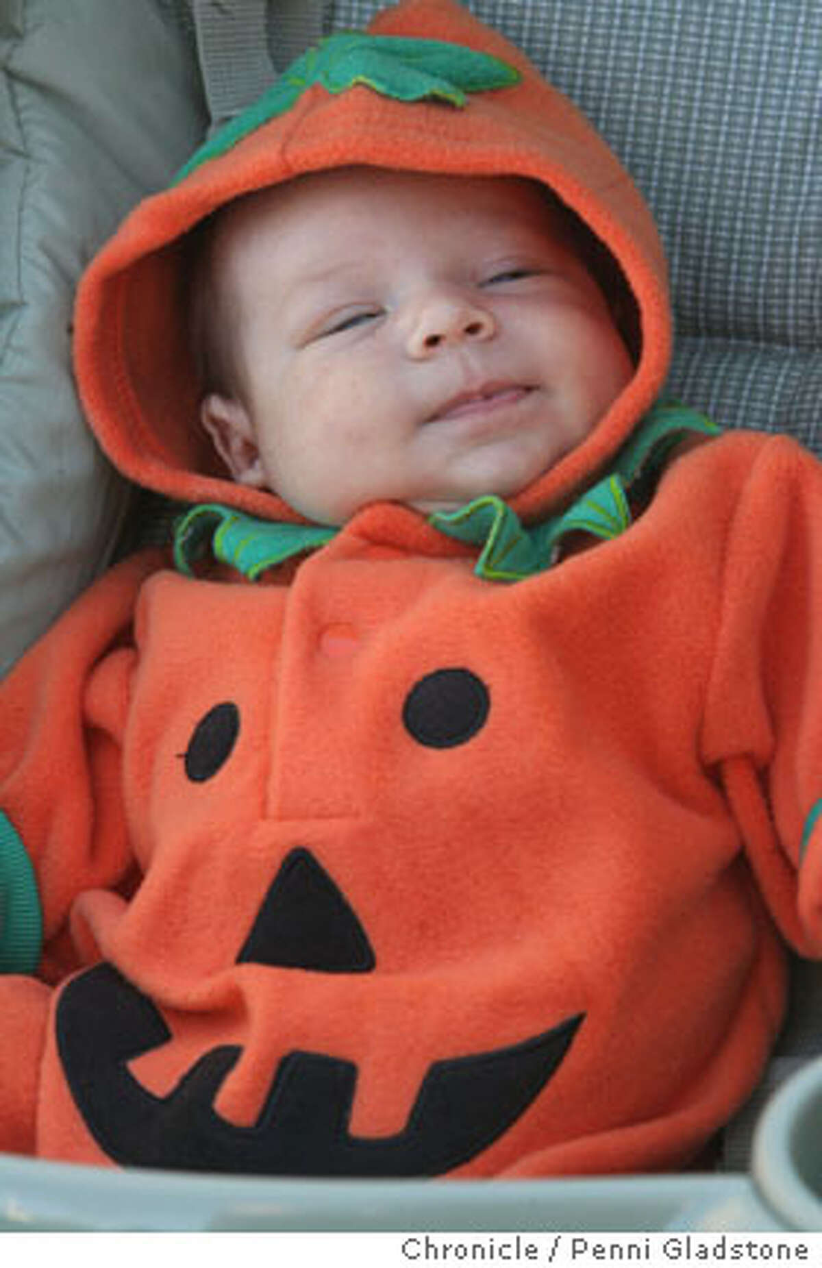 Washington man is 3rd-time winner of pumpkin contest