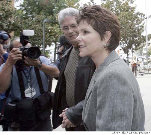 Dunn appears in court in HP case / Former chairwoman booked, released ...