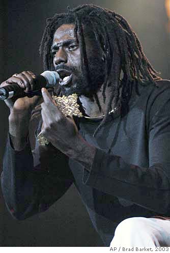 Reggae star as lightning rod / Anti-gay lyrics of Buju Banton's youth ...