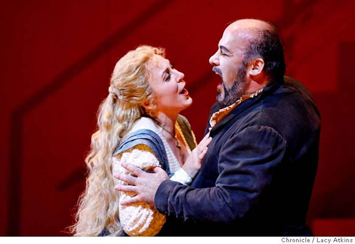 REVIEW / Stars of Verdi's 'Rigoletto' exude its dreadful beauty