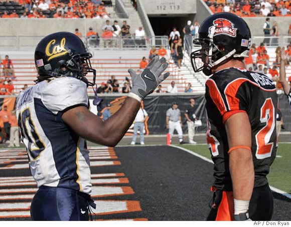 Offense keeps up the heat / In pasting Oregon State, Cal scores 40-plus ...