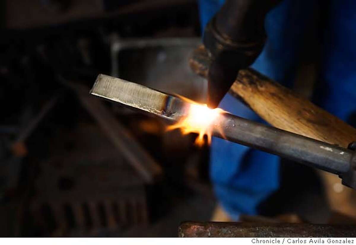 Melding Iron Age skill, modern artistry / Blacksmith Eric Clausen's ...