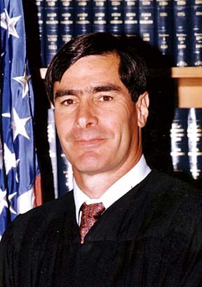 CALIFORNIA / Judge debating state execution procedure respected by lawyers