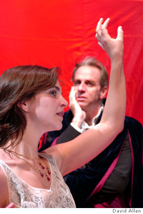 Aurora Theatre unveils 'Salome' with a very successful creepiness