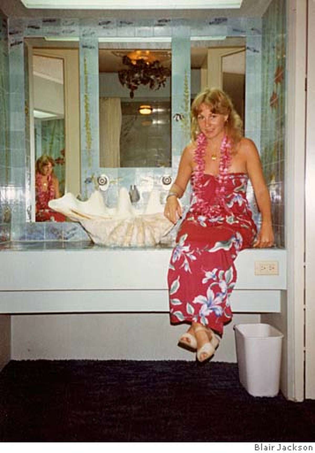 DESTINATION HAWAII / A Coco Palms honeymoon leads to a lifelong love affair