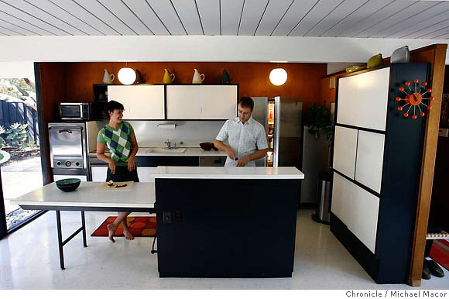 EICHLER UPDATE / PRESERVATION: Saving the Eichler aesthetic