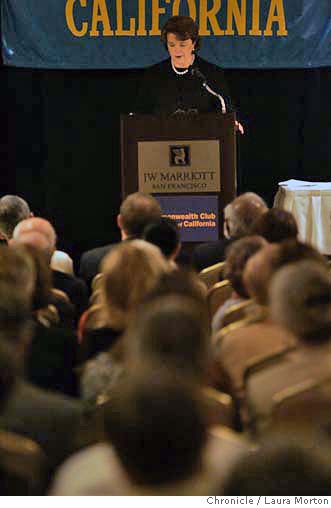 Feinstein unveils Dem plan to cut greenhouse gas