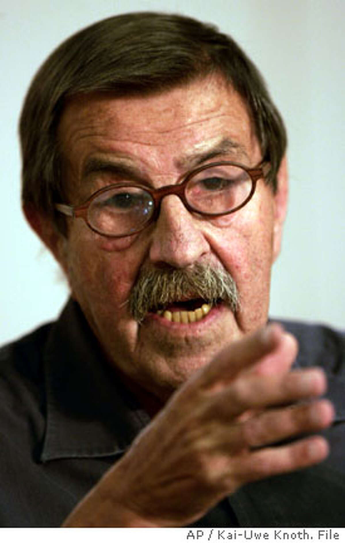 Novelist admits he was a Nazi / Gunter Grass says he joined Hitler's ...