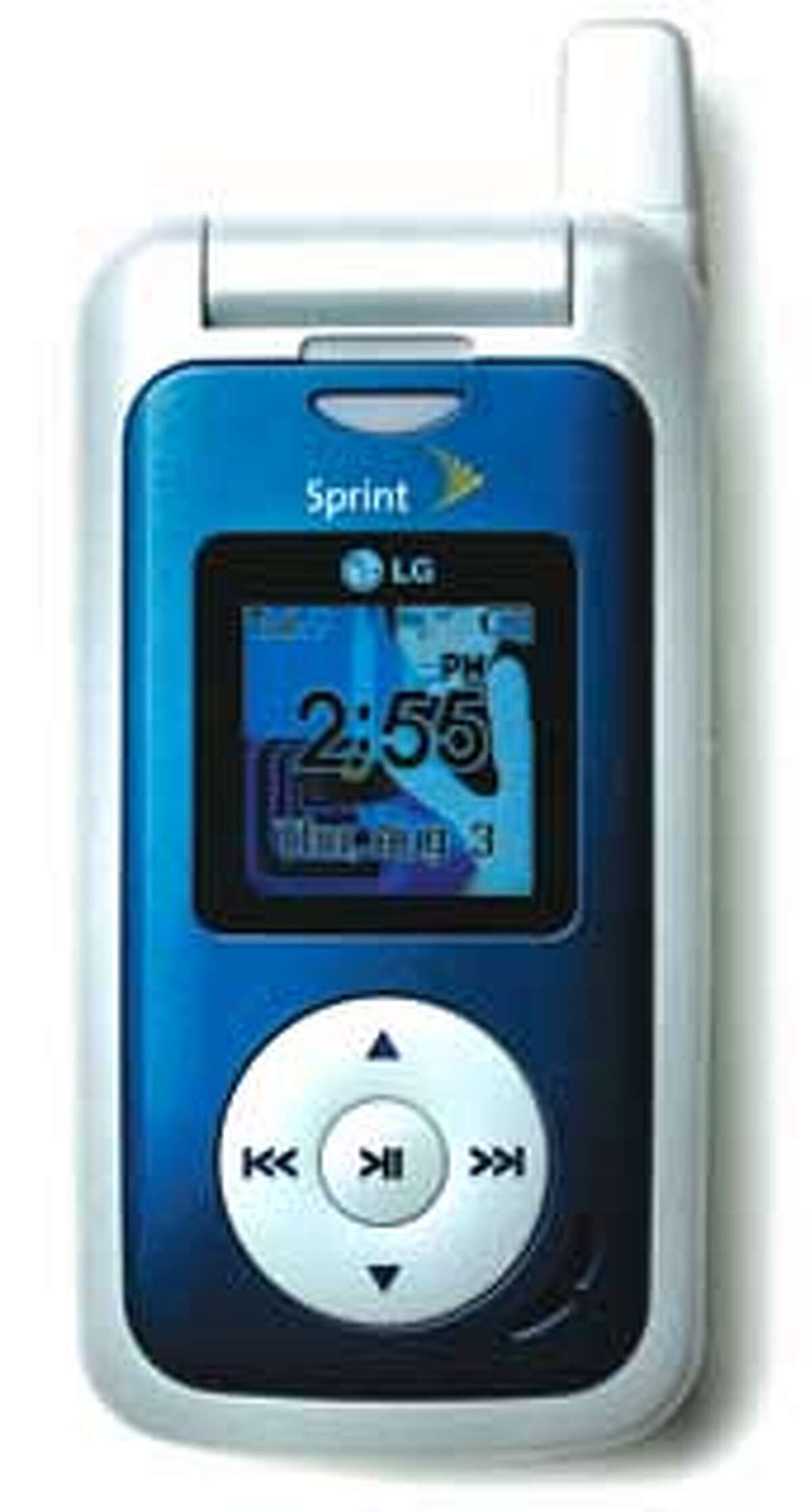 Cool-looking phones find strong reception / Phonemakers are focusing on ...