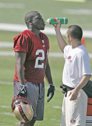 Determination a matter of survival for 49ers' Gore