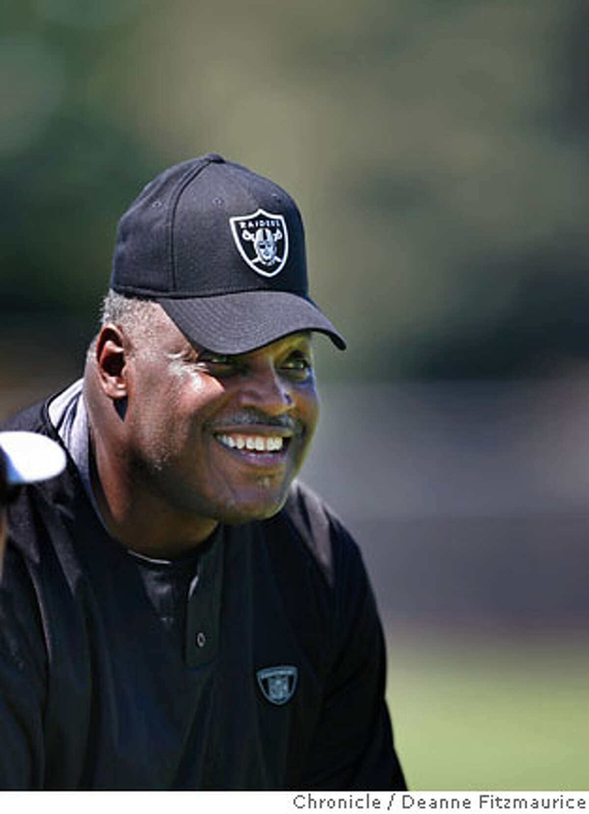 GUT CHECK / Jerry Porter is already testing coach Art Shell