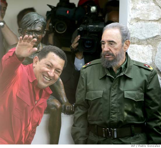 Chavez forging his own links / Venezuelan president makes arms deal ...