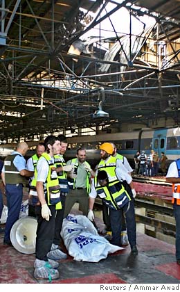 ISRAEL, HEZBOLLAH TRADE FIERCE ROCKET ATTACKS / PANIC IN HAIFA ...