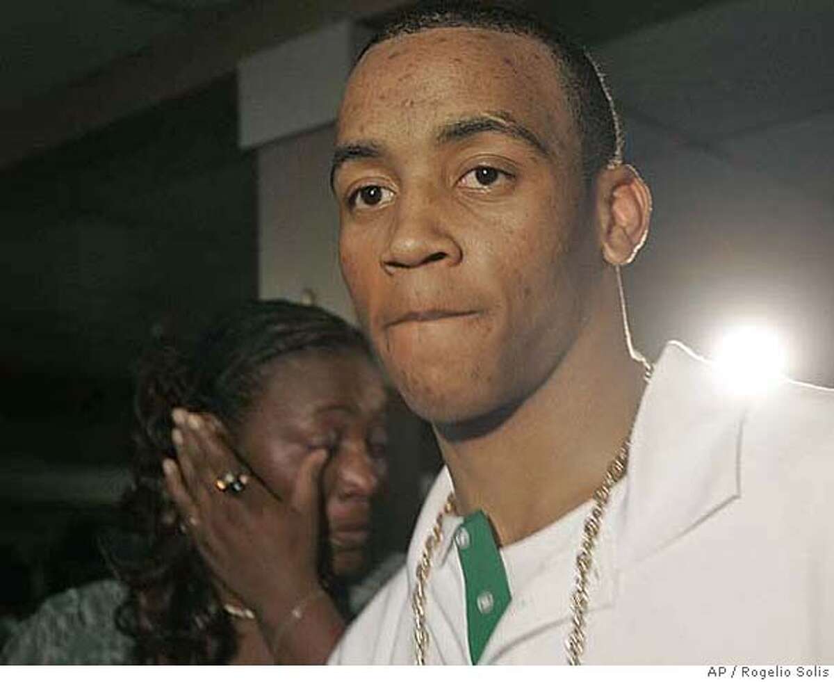 SUMMER LEAGUE / Warriors' Ellis hurt; outlook uncertain