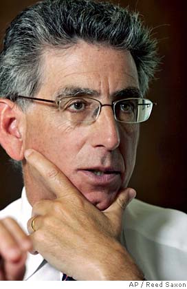 CALIFORNIA / Angelides leans on labor to build campaign fund / Democrat ...