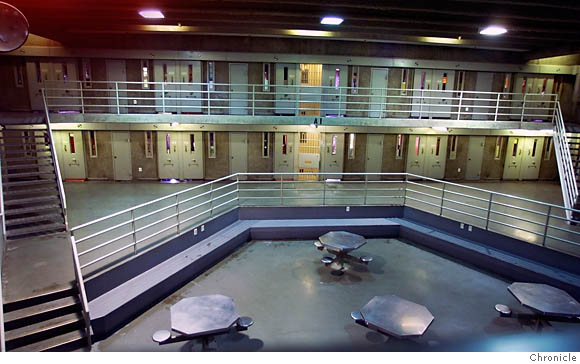 Prison reform? Education / Schools offer incentives to steer parolees ...