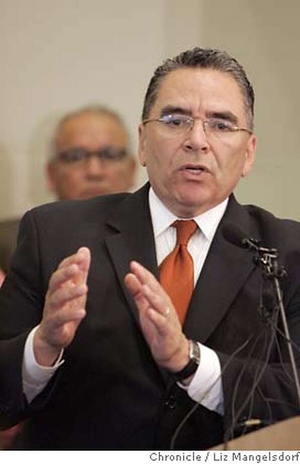 SAN JOSE / City attorney doubts indicted mayor can be ousted from ...