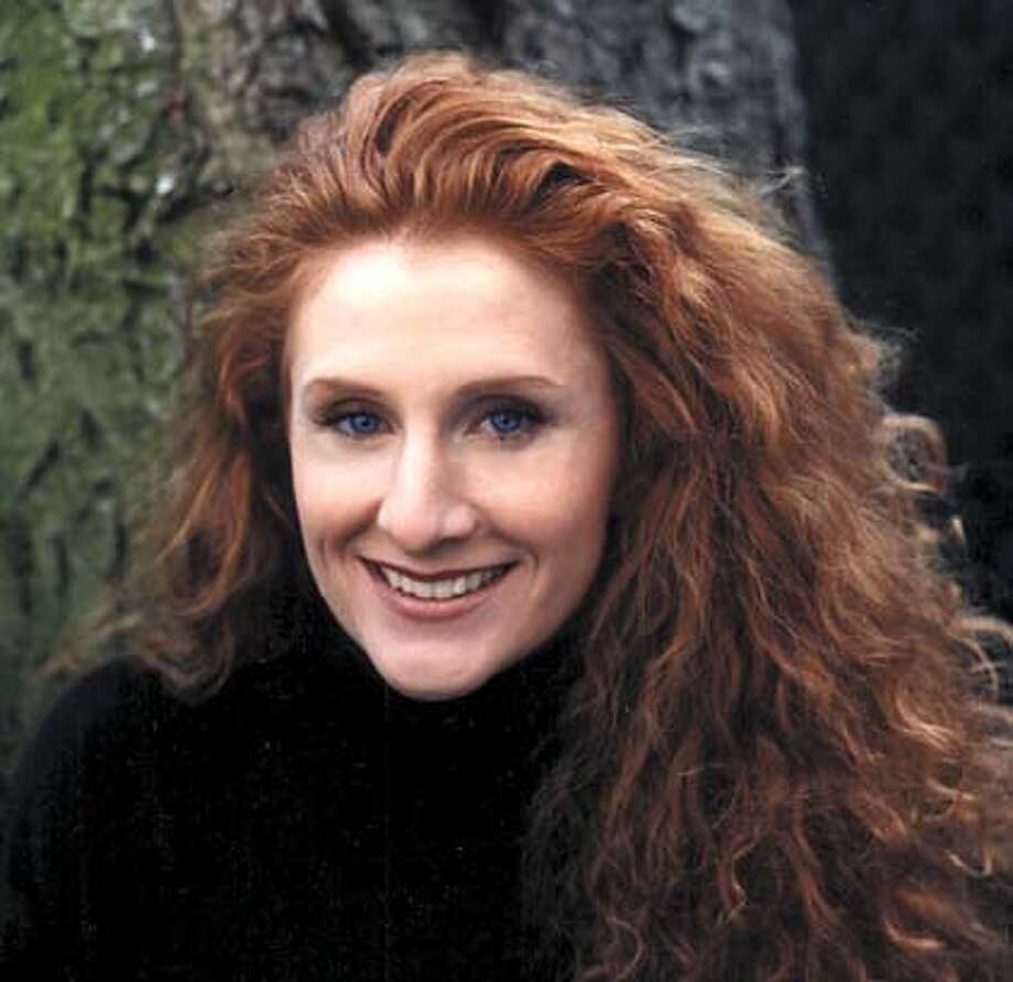 Claycomb's recital a delightful show of ensemble work - SFGate