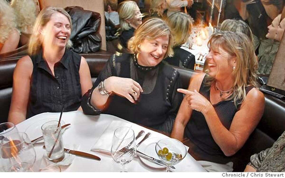 SAN FRANCISCO / Betty knows it all and tells everybody / Her online ...