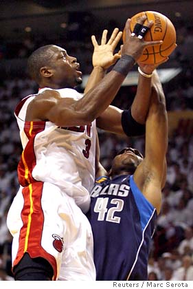 Shaq, Wade redeem Heat