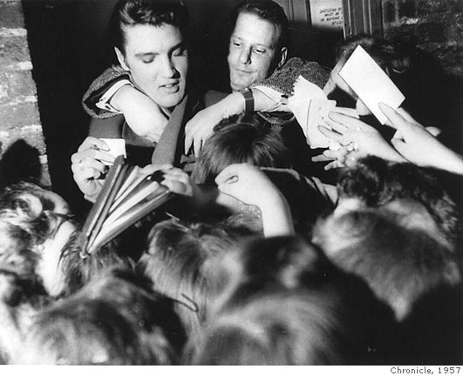 ELVIS PRESLEY WOWS S.F. FANS - SFGate