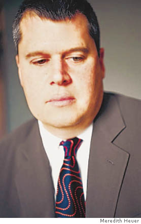 Handler's sharp look at love