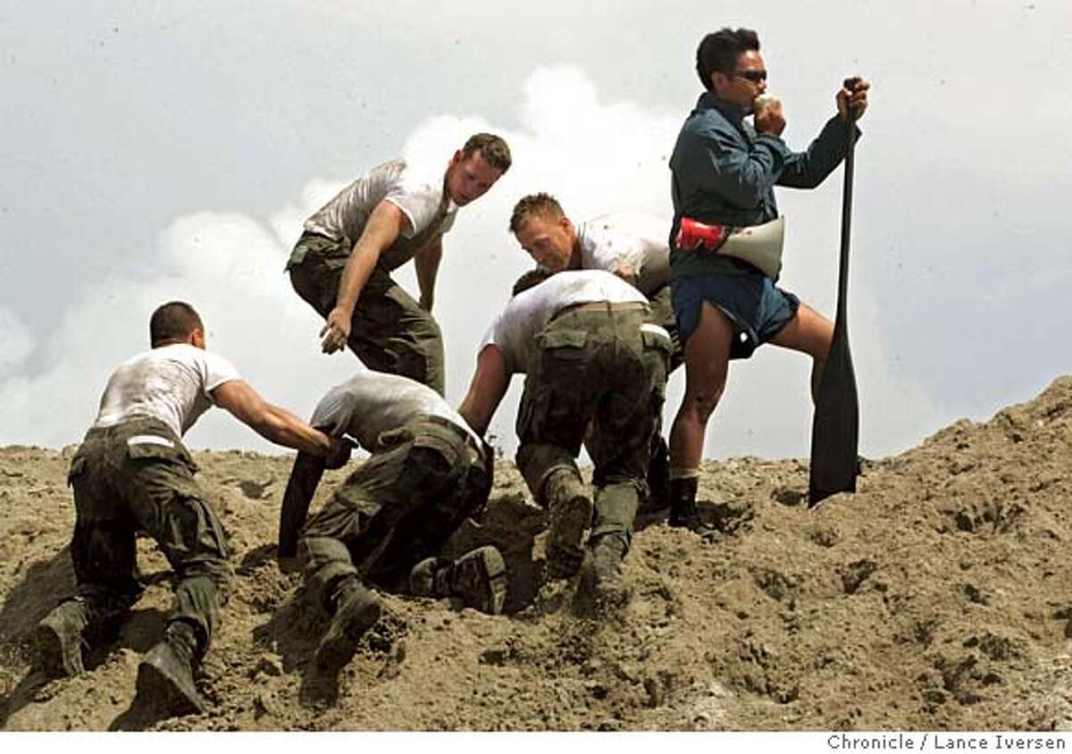 BUILDING ELITE FORCES FOR MILITARY OF FUTURE / Navy SEAL training ...