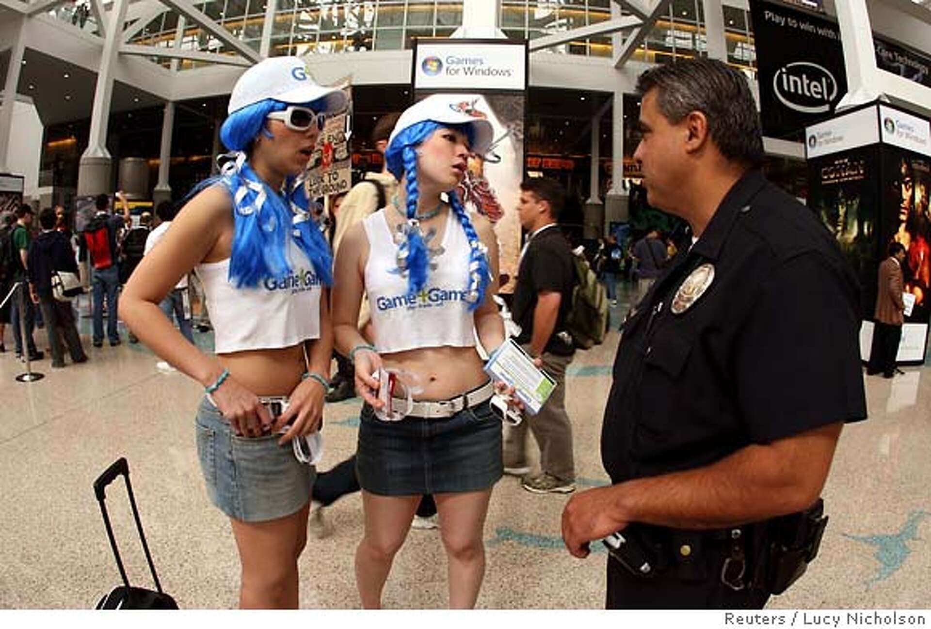 Nintendo's hot controller; booth babes under control