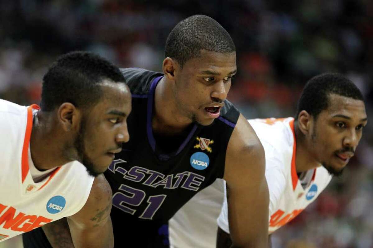 Syracuse going to Sweet 16