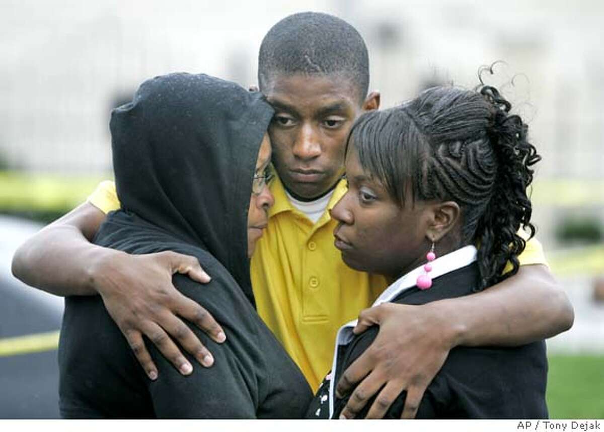 4 hurt, shooter dead at Cleveland school