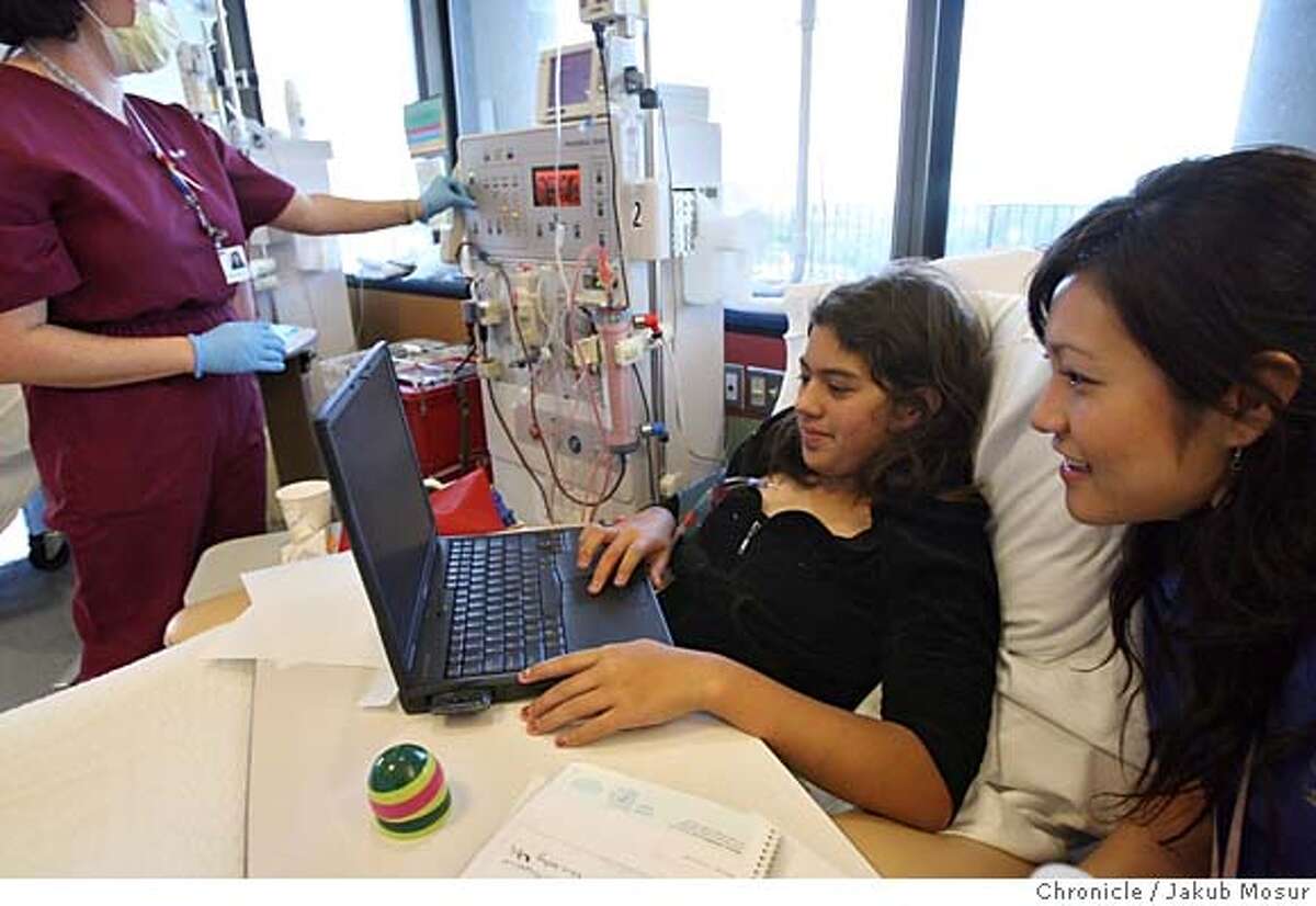 SAN FRANCISCO / Hospital homeroom / School at UCSF Medical Center lets ...