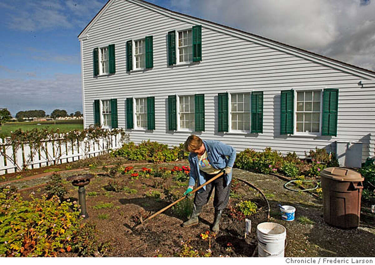 Garden clubs growing up / They may still drink tea, but today's garden ...