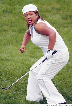 NABISCO NOTEBOOK / Trimmer Kim is as bubbly as usual