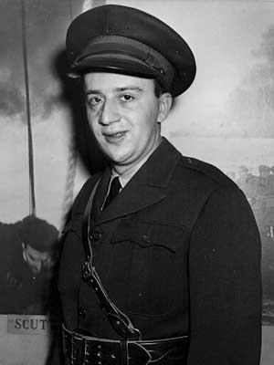 William Warren Wade -- WWII correspondent