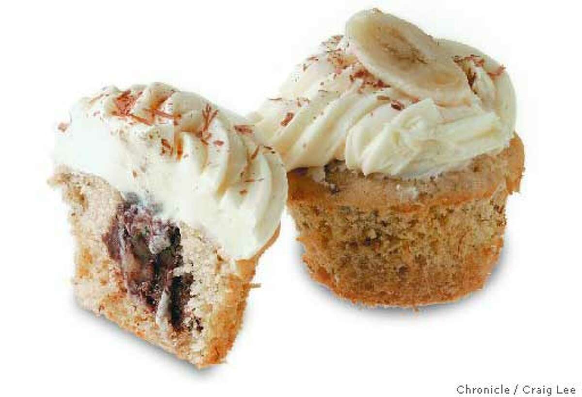 Cupcake cravings / These irresistible confections bring out the kid in ...