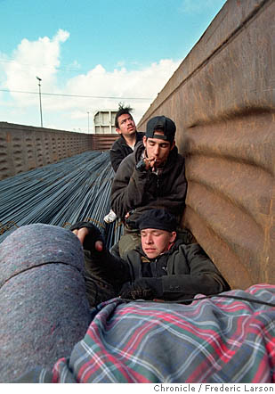 Railway renegades / Despite the real perils, train-hopping is catching ...