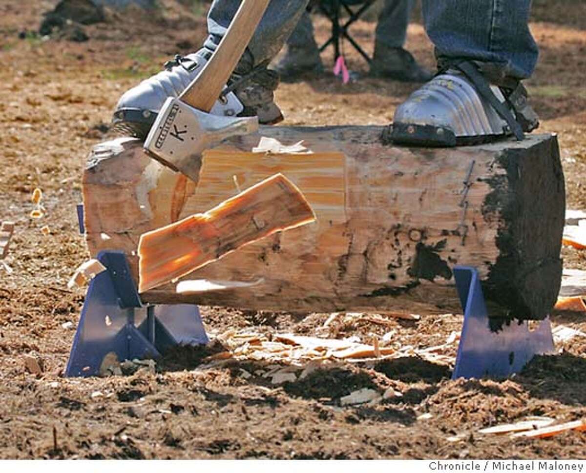 SANTA CRUZ / Homage to logging tradition / Conclave eschews modern ...