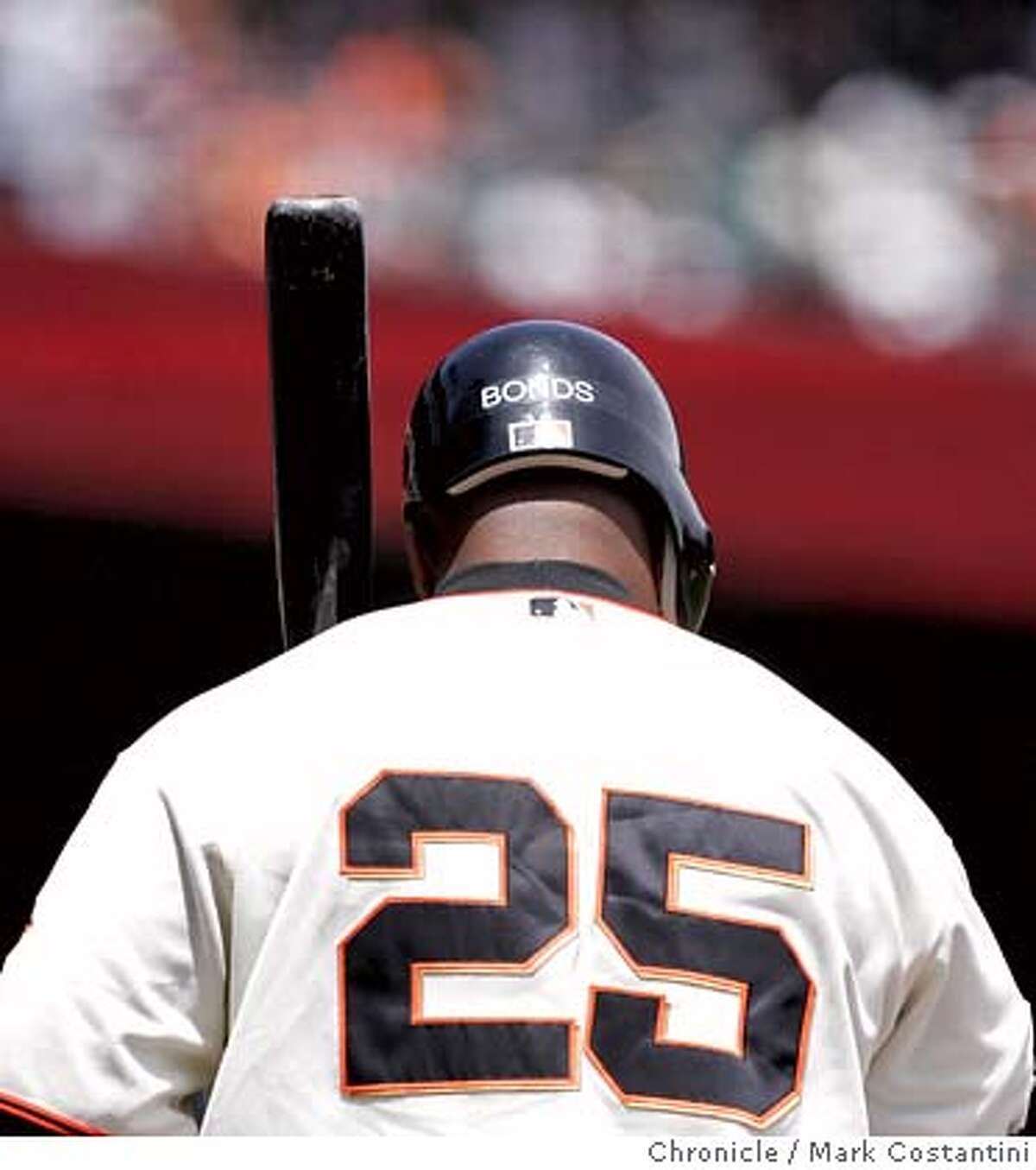 Barry Bonds' career as a Giant - maybe a player - measured in days
