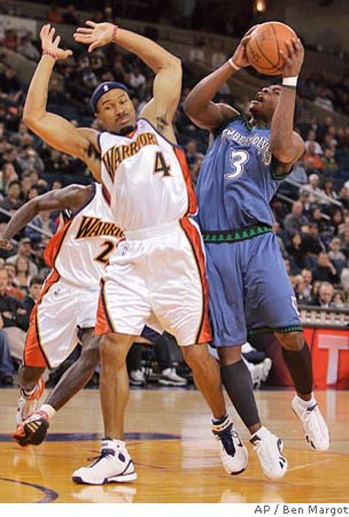 Warriors win, but lose Davis / Injury news comes on the heel of season ...