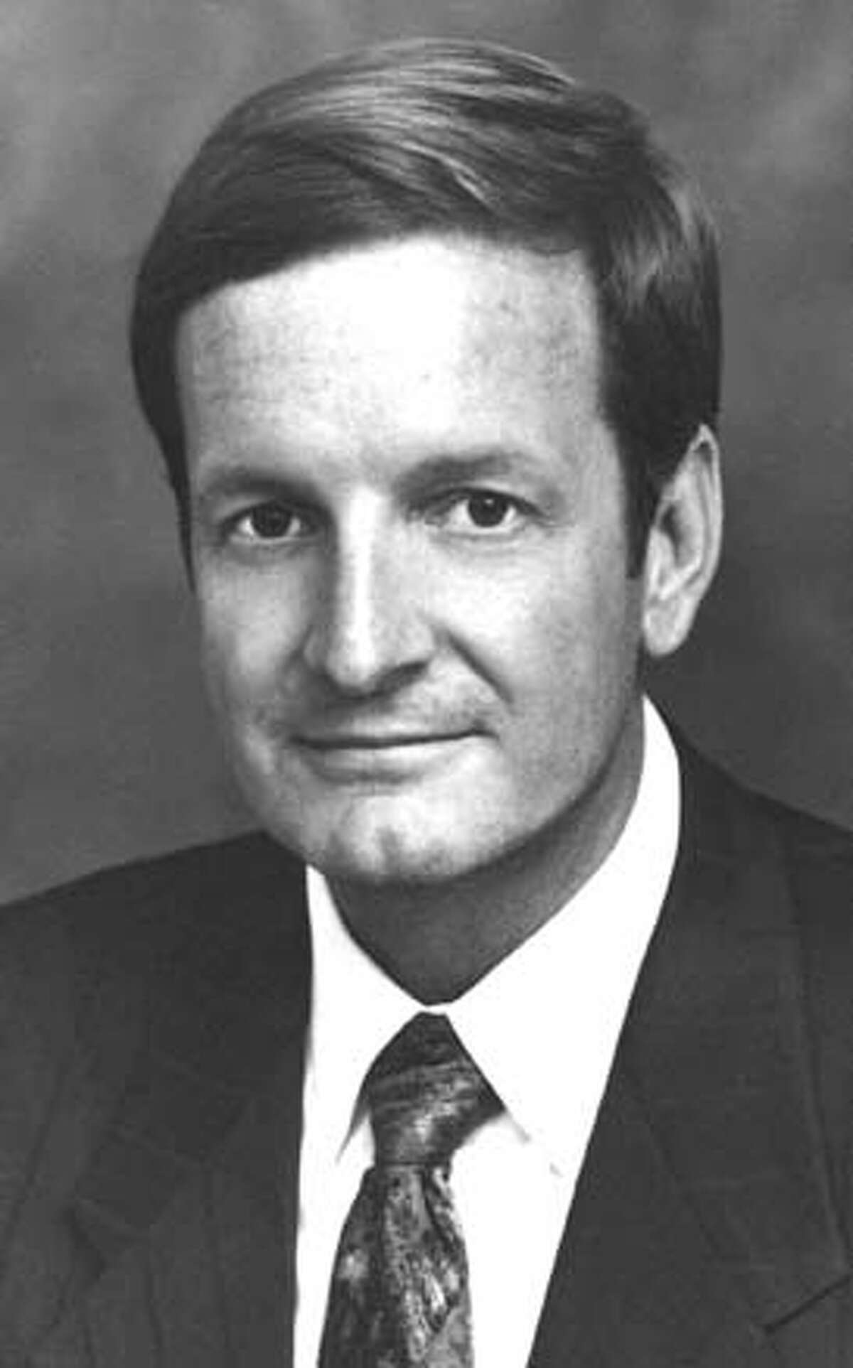 Newspapers may have an angel / Billionaire Burkle emerges as possible ...