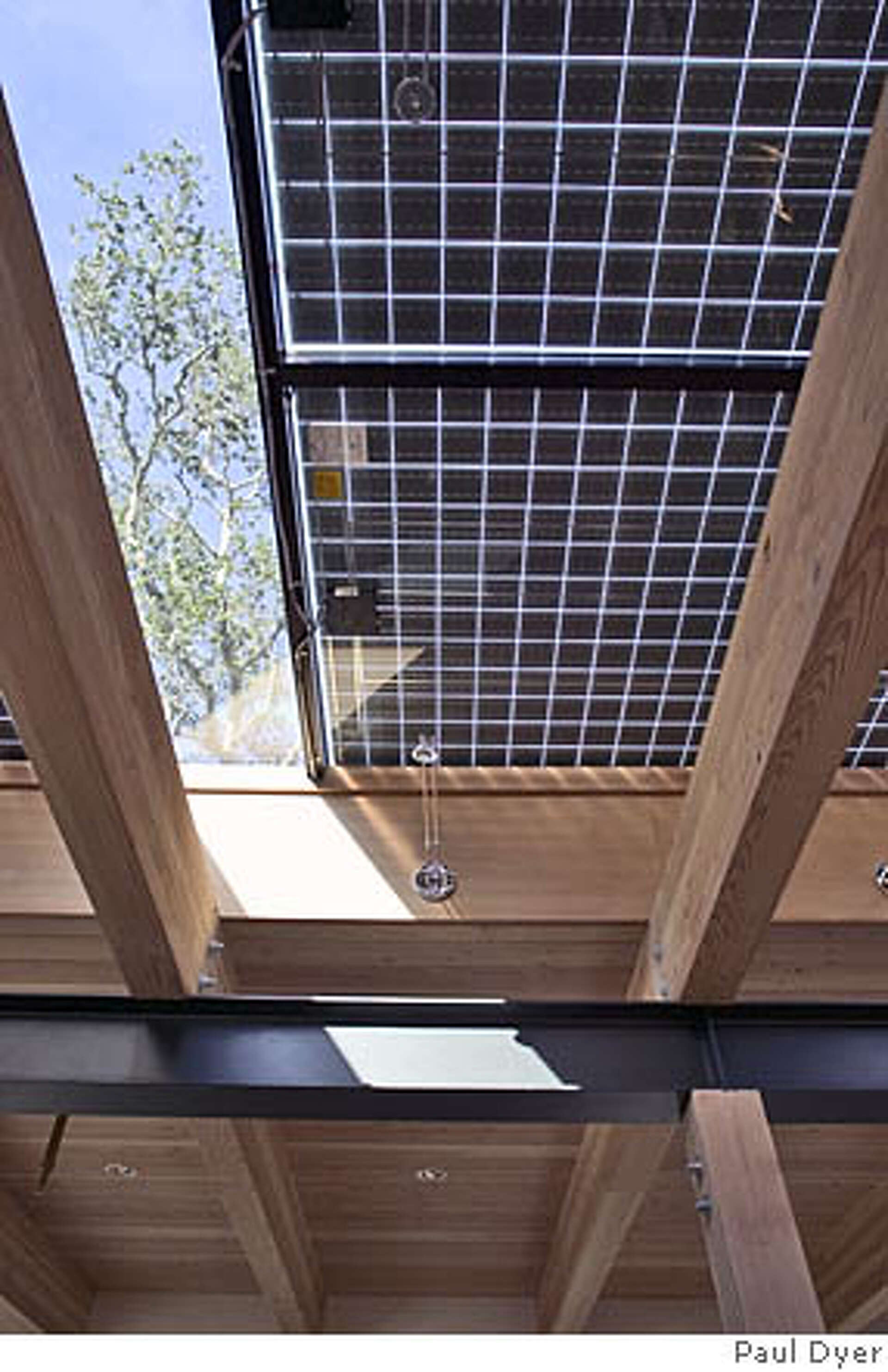 TREADING LIGHTLY ON THE LAND / A modern home honors the timeless beauty ...