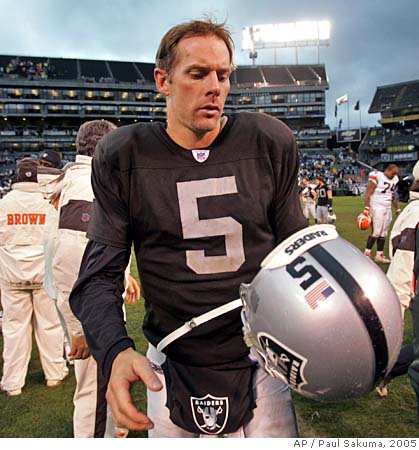 Raiders officially cut ties to Collins