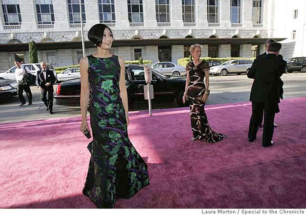 Symphony gala opens season