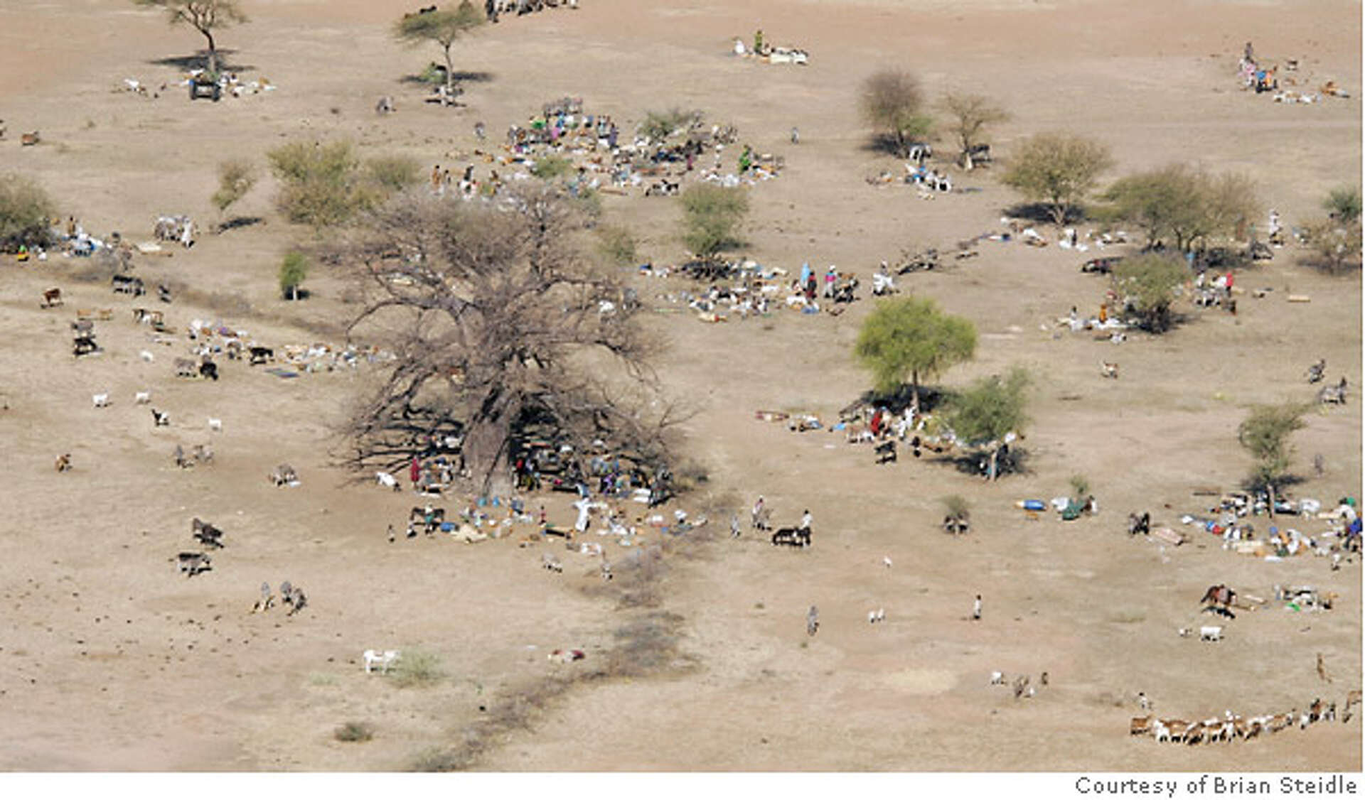 BERKELEY / Stunning photographs show the horror of genocide in Darfur ...