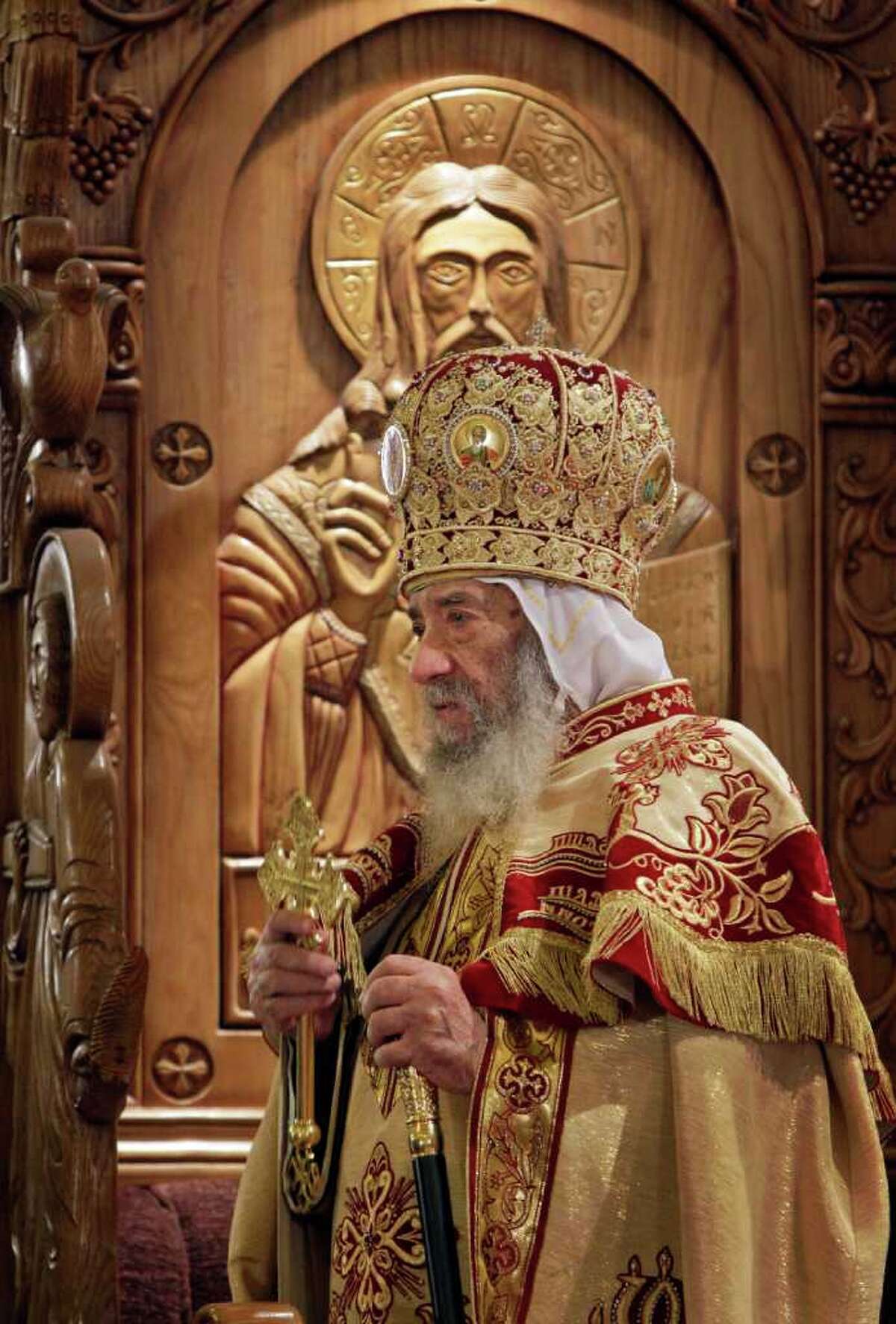 Christians mourn Coptic pope